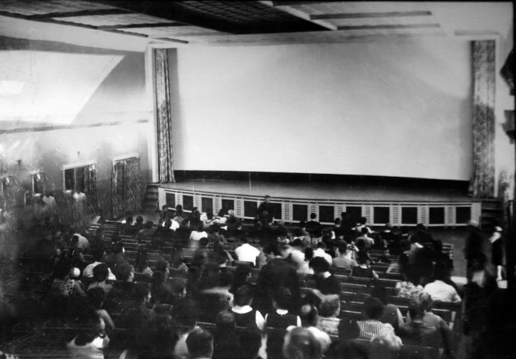 Cinema was most popular entertainment in 1950s